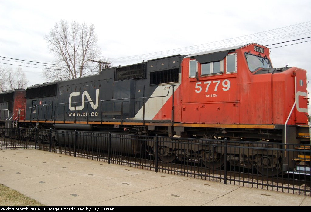 CN 5779
